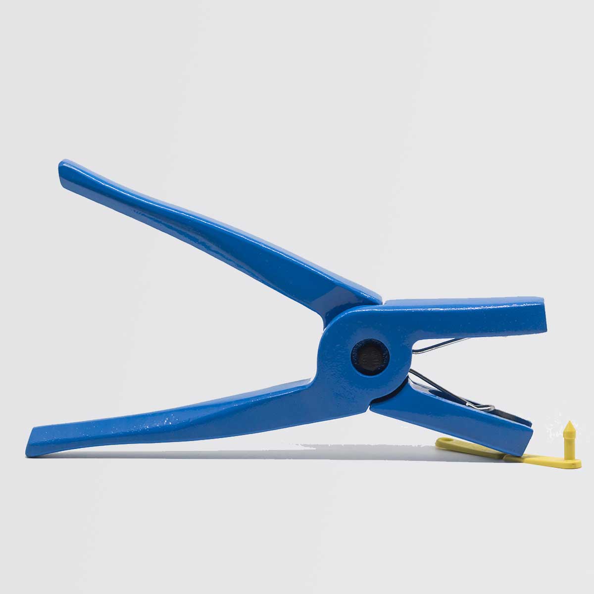 Rototag Applicator